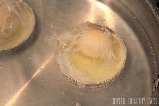 The Basics How To Poach An Egg Poached Eggs