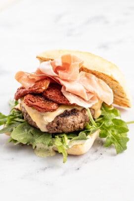 Italian Cheeseburger Recipe | The Novice Chef - storytellingco