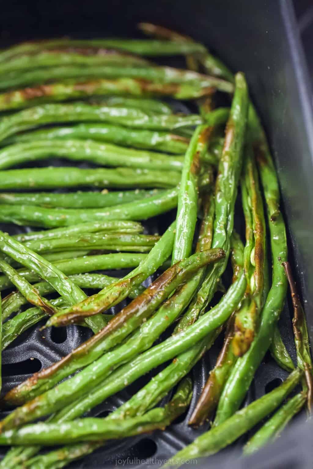 Crispy Air Fryer Green Beans | Joyful Healthy Eats